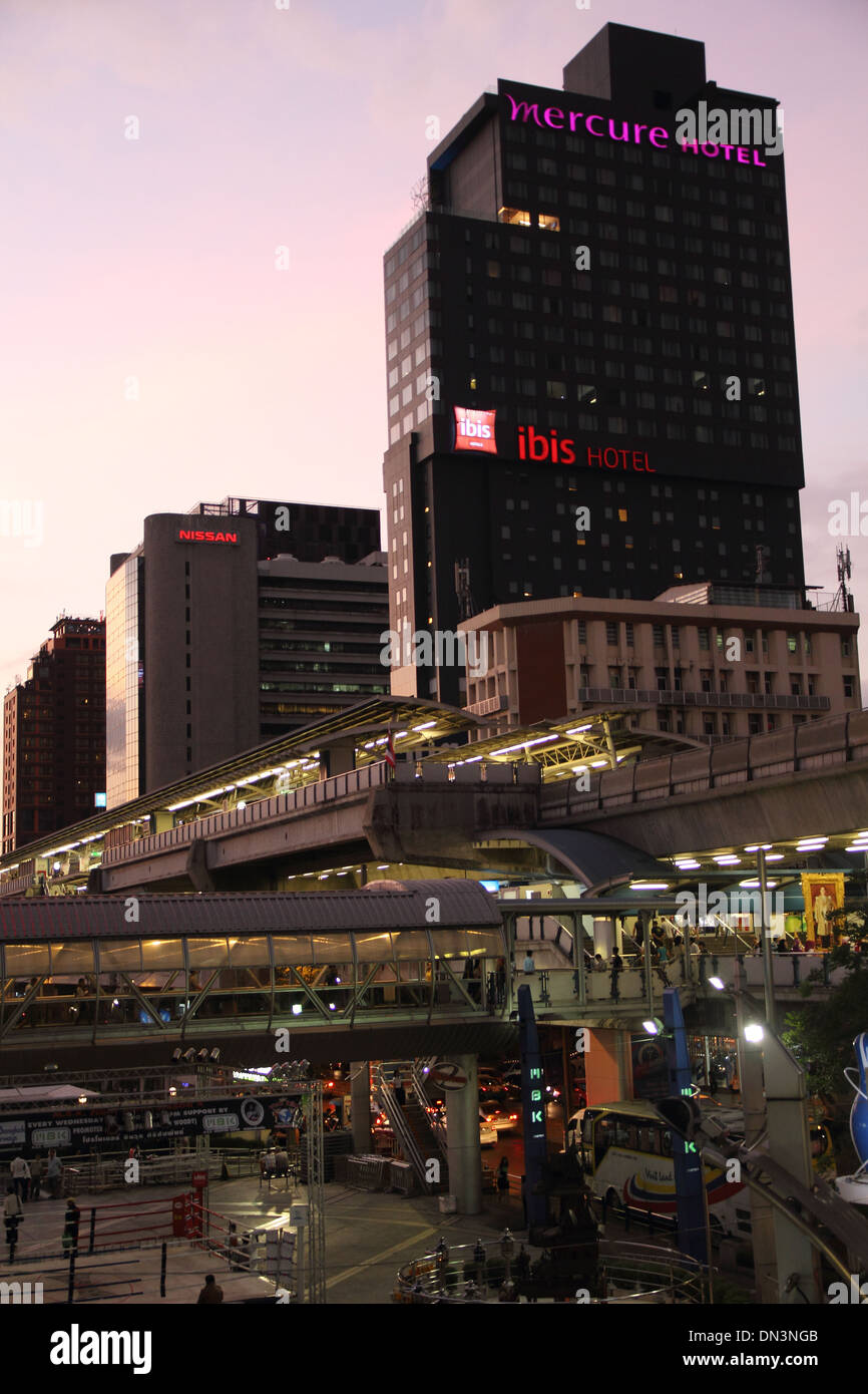 Asian ibis hi-res stock photography and images - Alamy