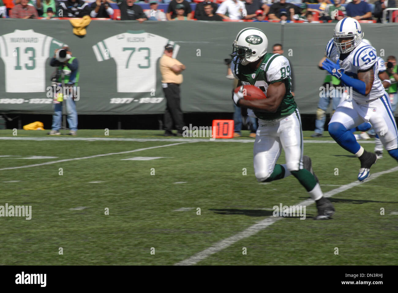 Oct 01, 2006; New York, NY, USA; NFL Football: NY Jets vs the COLTS at ...