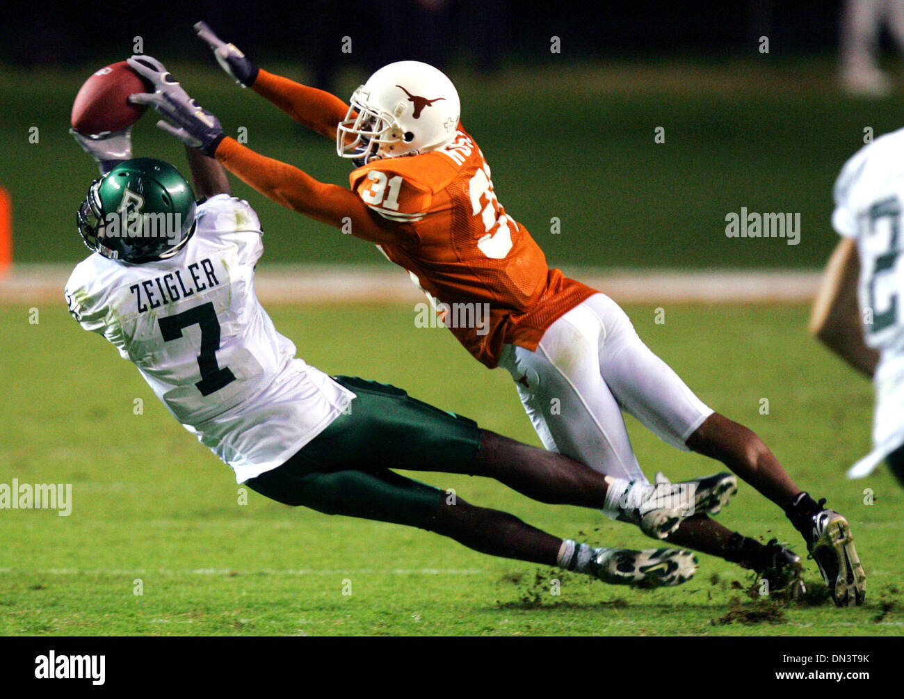 Oct 14, 2006; Austin, TX, USA; NCAA Football: Aaron Ross breaks up a ...