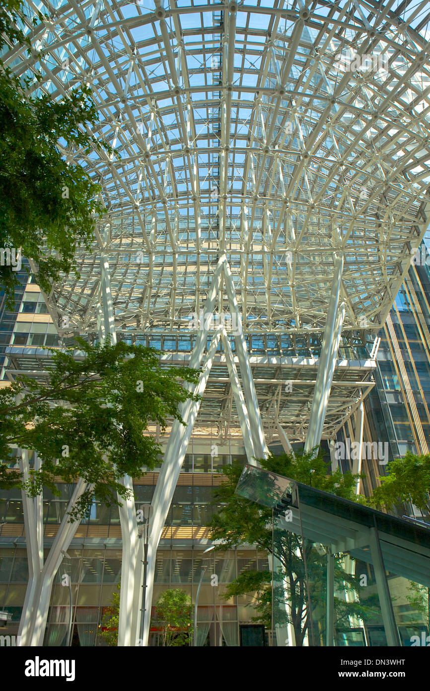 Plaza of the Galleria, Ritz Carlton Hotel Complex, Mid-Town Tokyo ...