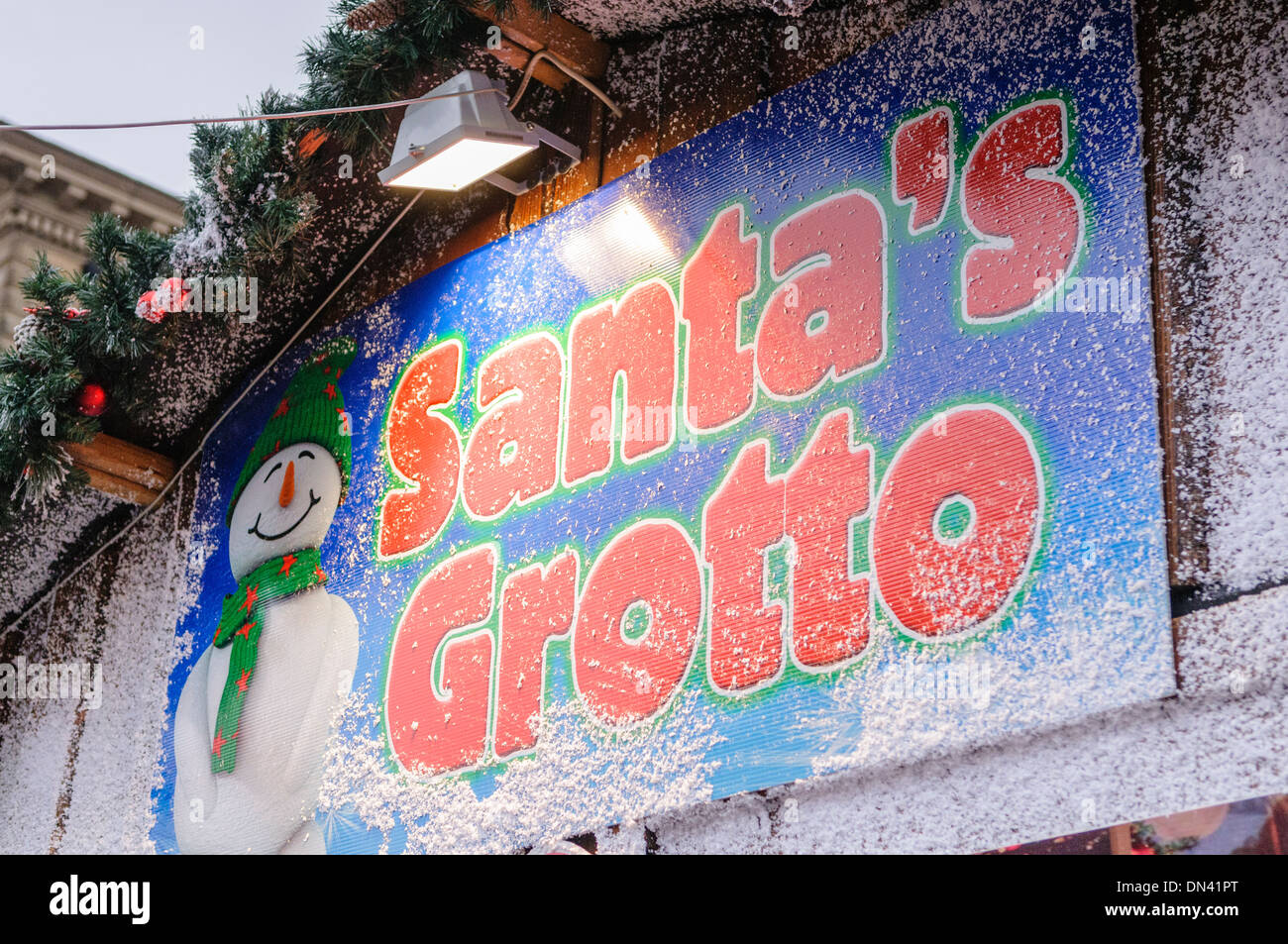 Santas grotto sign christmas hi-res stock photography and images - Alamy