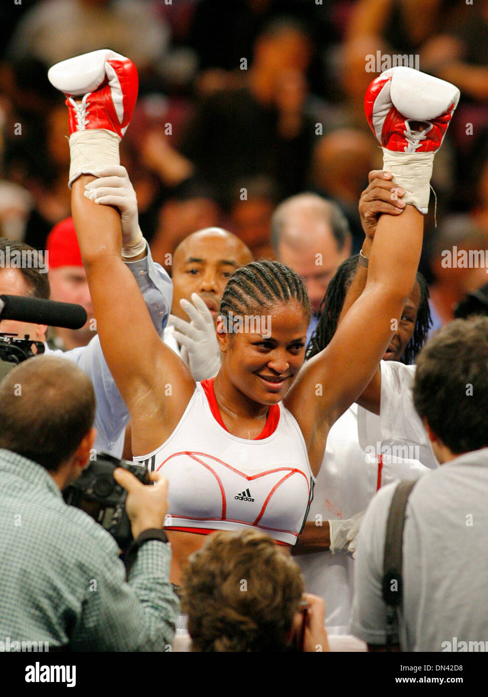 Laila ali hi-res stock photography and images - Alamy