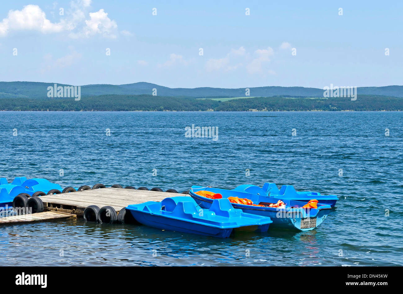 Iskar dam at Iskar river Stock Photo - Alamy