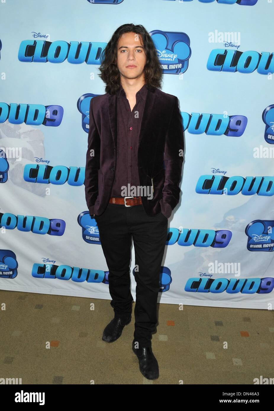 Los Angeles, CA, USA. 18th Dec, 2013. Dillon Lane at arrivals for CLOUD ...