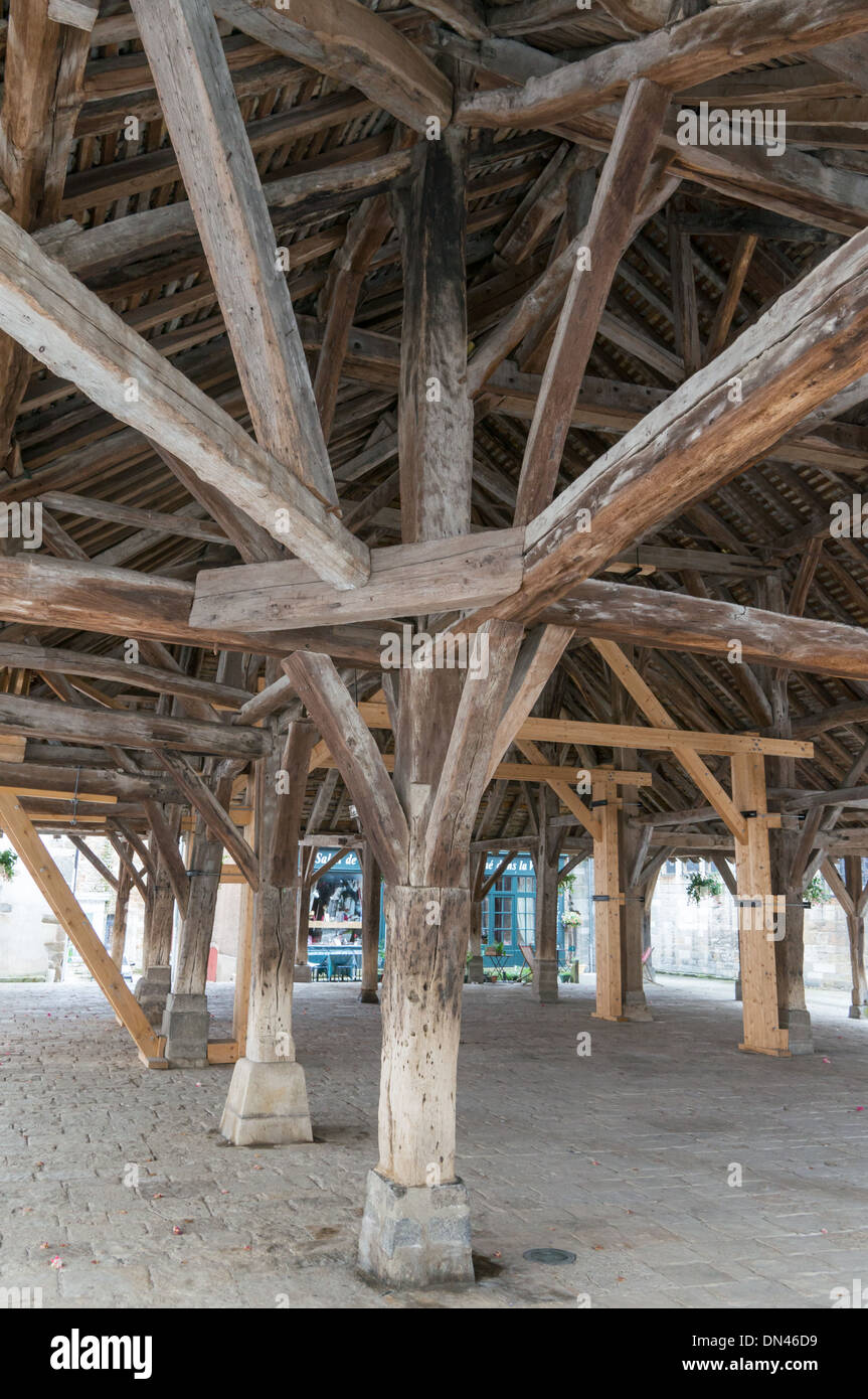Detailed view of 14th century wooden market hall Nolay, Burgundy ...