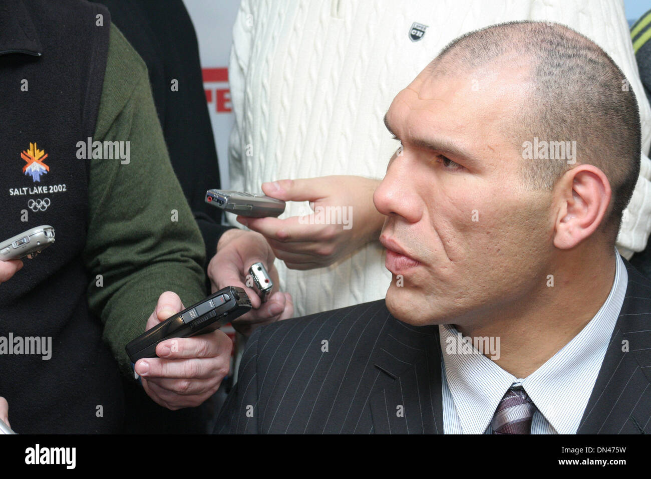 Russian heavy weight boxer Nikolai Valuev at the press conference in ...