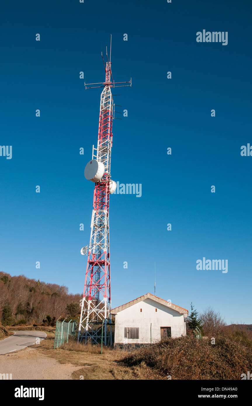 Technological tree hi-res stock photography and images - Alamy