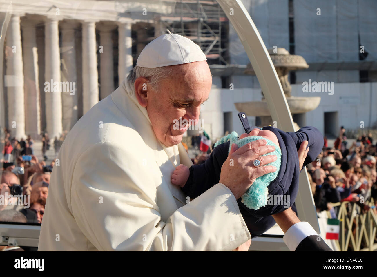 Basilica Vaticana Papa High Resolution Stock Photography and Images - Alamy