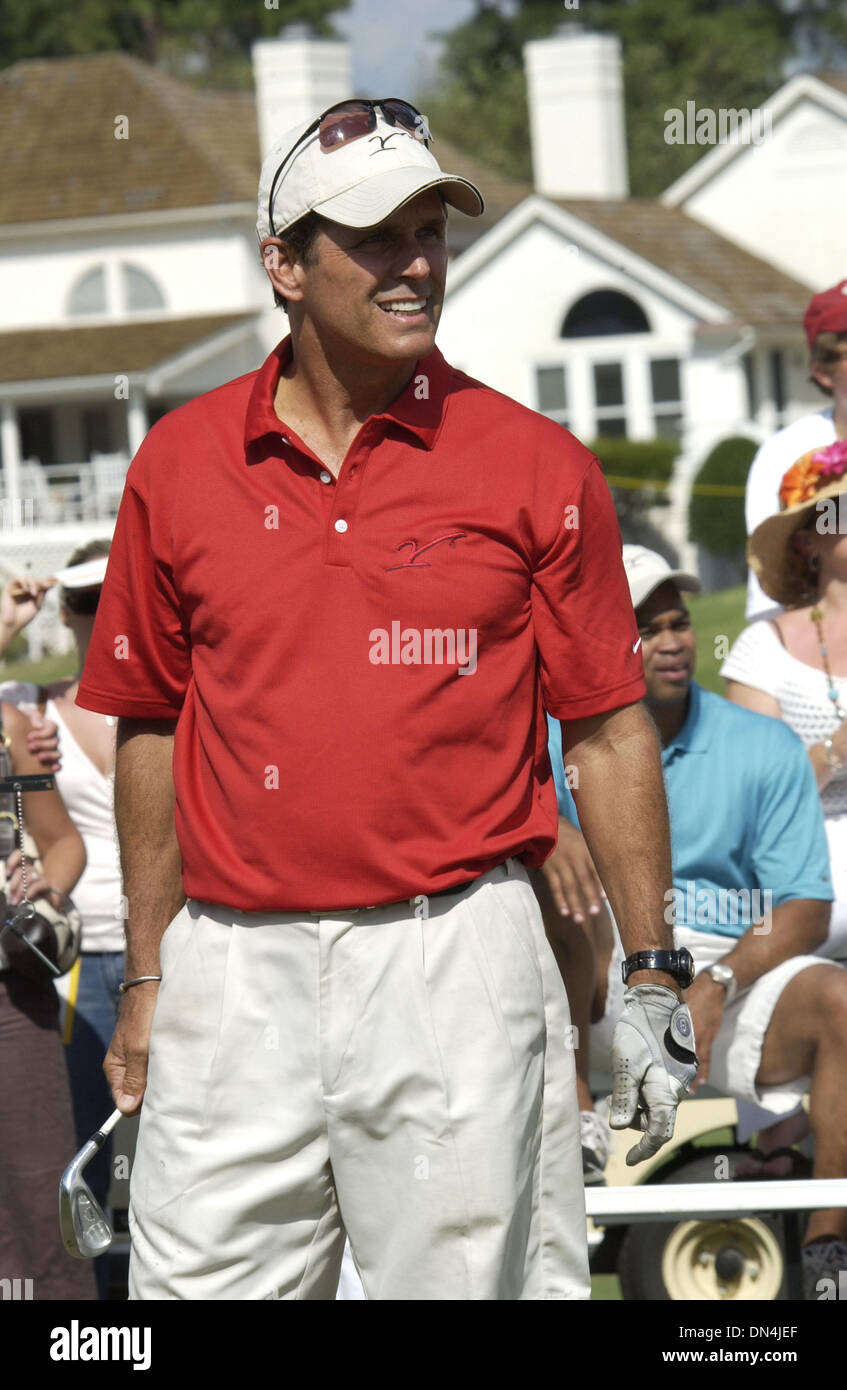 Aug 27, 2006; Raleigh, NC, USA; Actor GREGORY HARRISON makes an ...