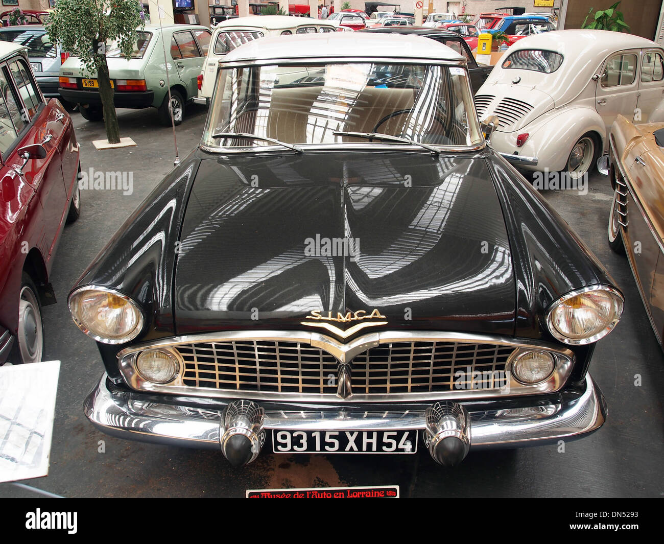 The 1960 Simca Vedette is a classic French automobile featuring an 8 ...
