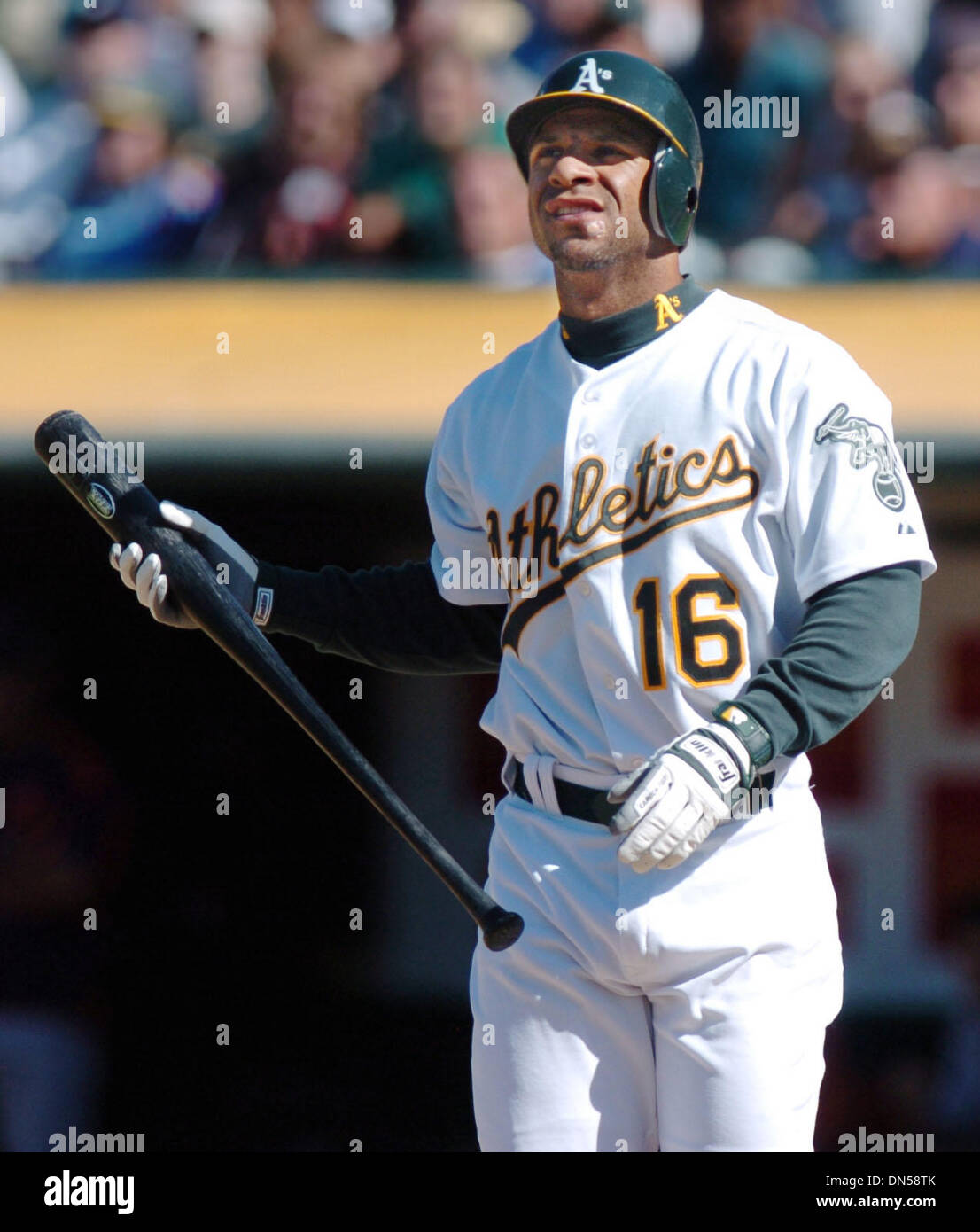 Jul 04, 2006; Oakland, CA, U.S.A; Oakland A's Jay Payton follows the ...