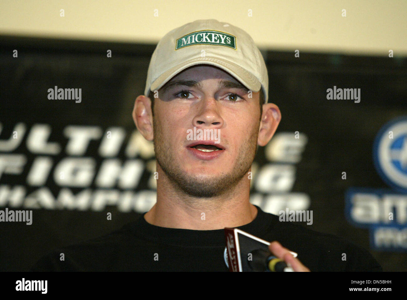 Forrest griffin hi-res stock photography and images - Alamy