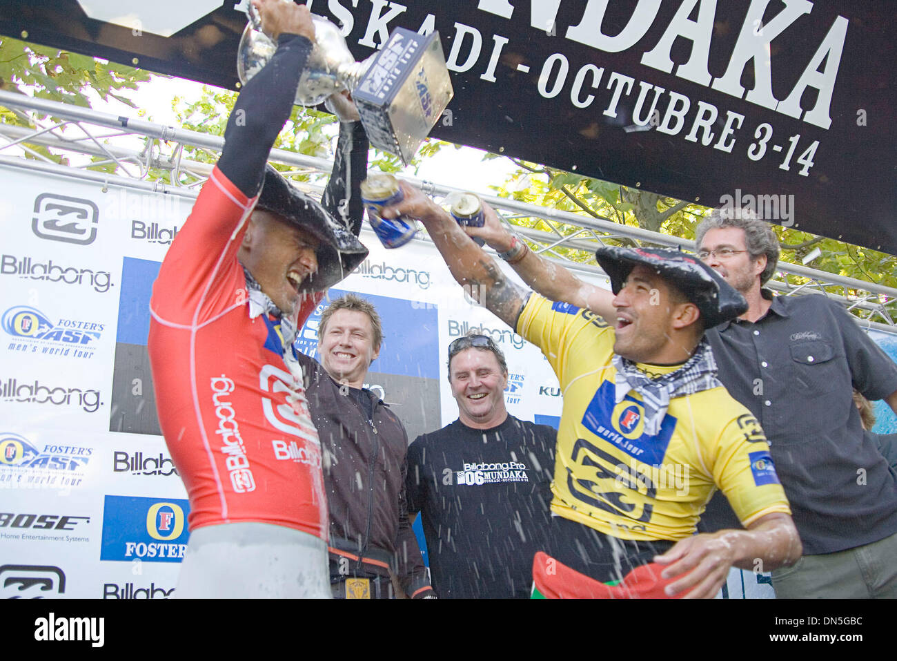 Oct 13, 2006; Mundaka, SPAIN; Fosters Men's Association of Surfing ...