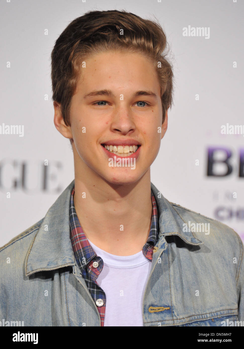 Ryan beatty hi-res stock photography and images - Alamy