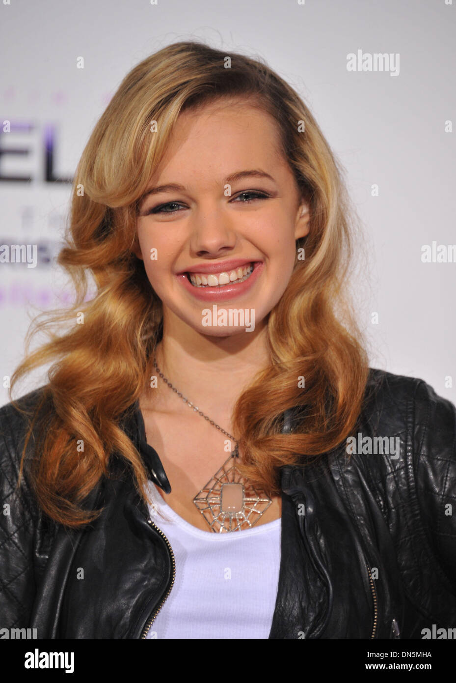 Los Angeles, California, USA. 18th Dec, 2013. Sadie Calvano attending ...