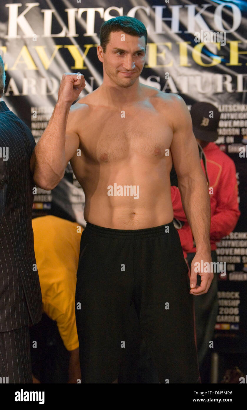 Nov 09, 2006; New York, NY, USA; IBF/IBO Heavyweight Champion WLADIMIR ...