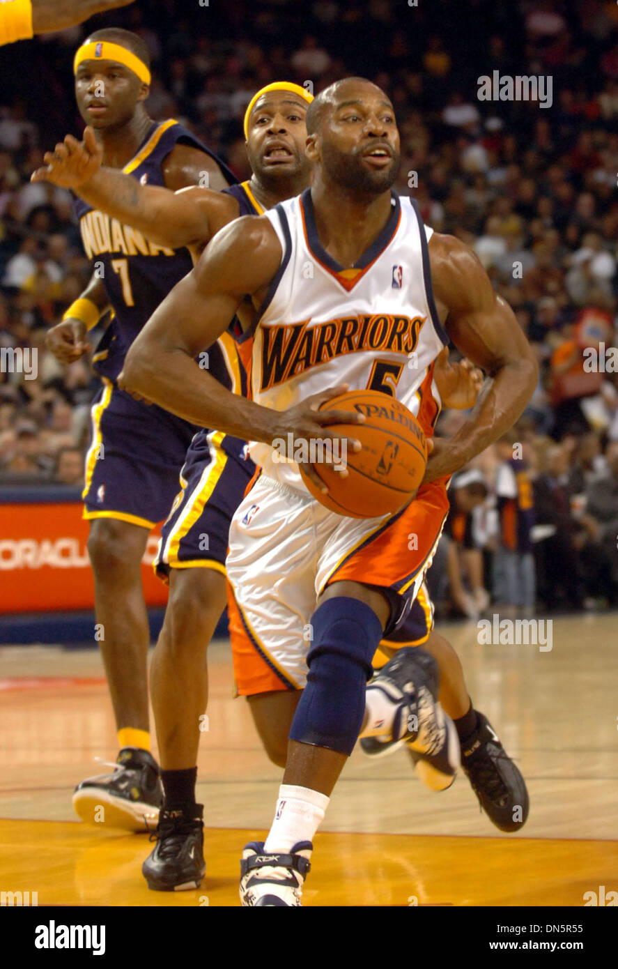 Nov 29, 2006; Oakland, CA, USA; Baron Davis of the Golden State ...