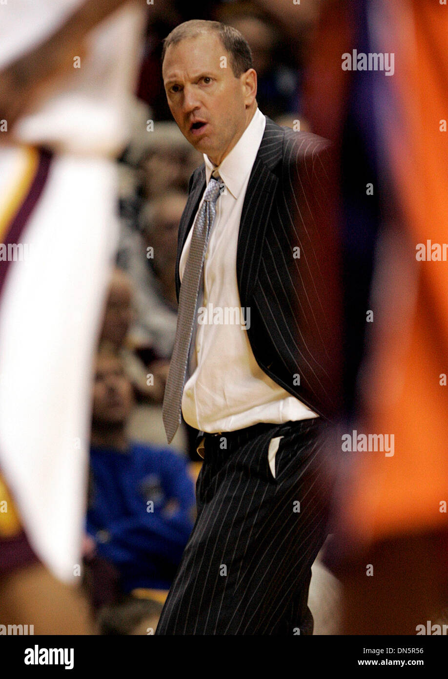 Nov 29, 2006; Minneapolis, MN, USA; Minnesota head coach Dan Monson, in ...
