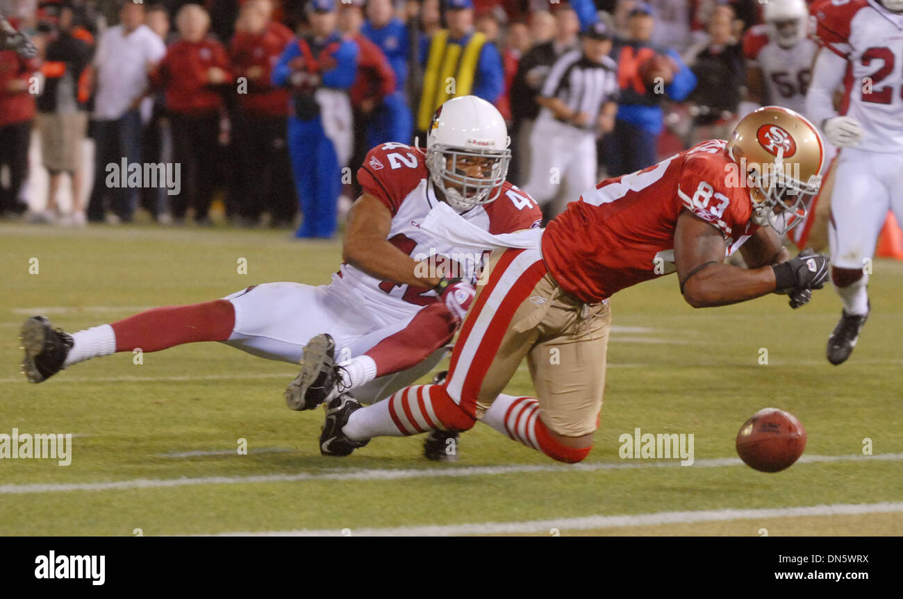 San Francisco Forty Niners Amaz Battle fumbles on the 1 yard -line as ...