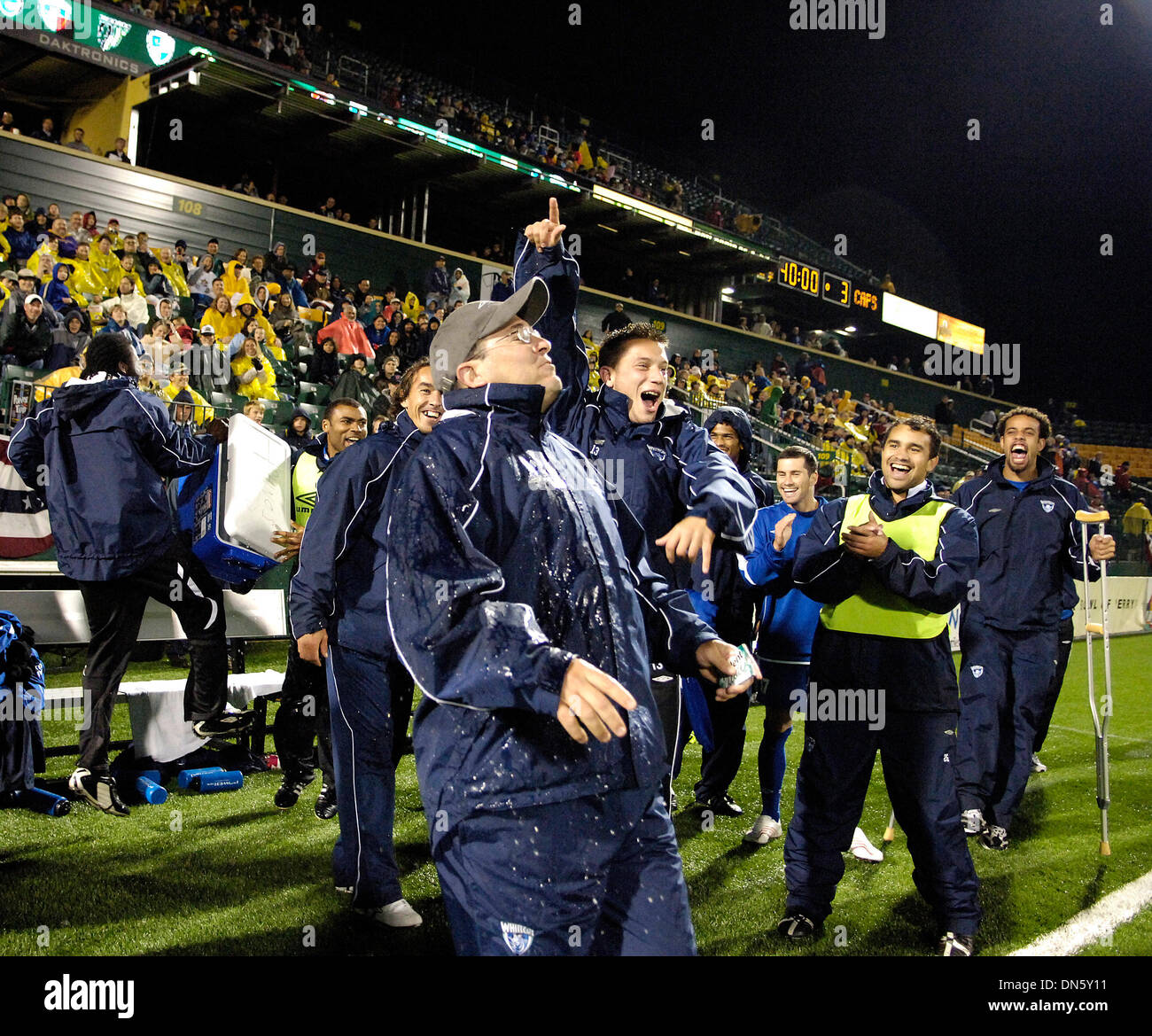 September 30, 2006 - Vancouver head coach Bob Lilley celebrates with ...