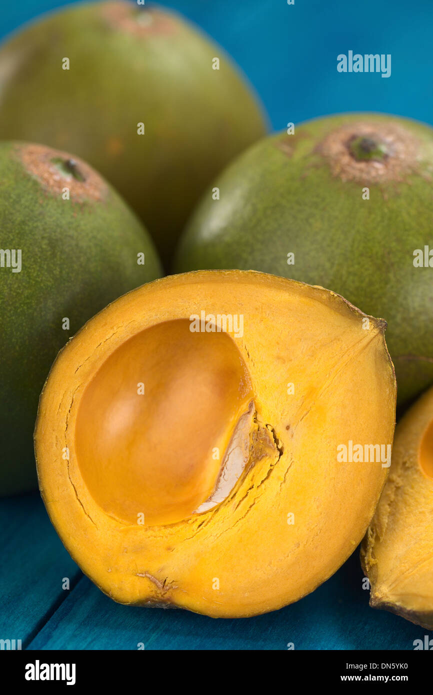 Lucuma peru hi-res stock photography and images - Alamy
