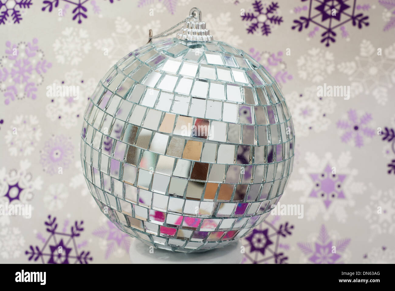 Sparkling disco balls hi-res stock photography and images - Alamy