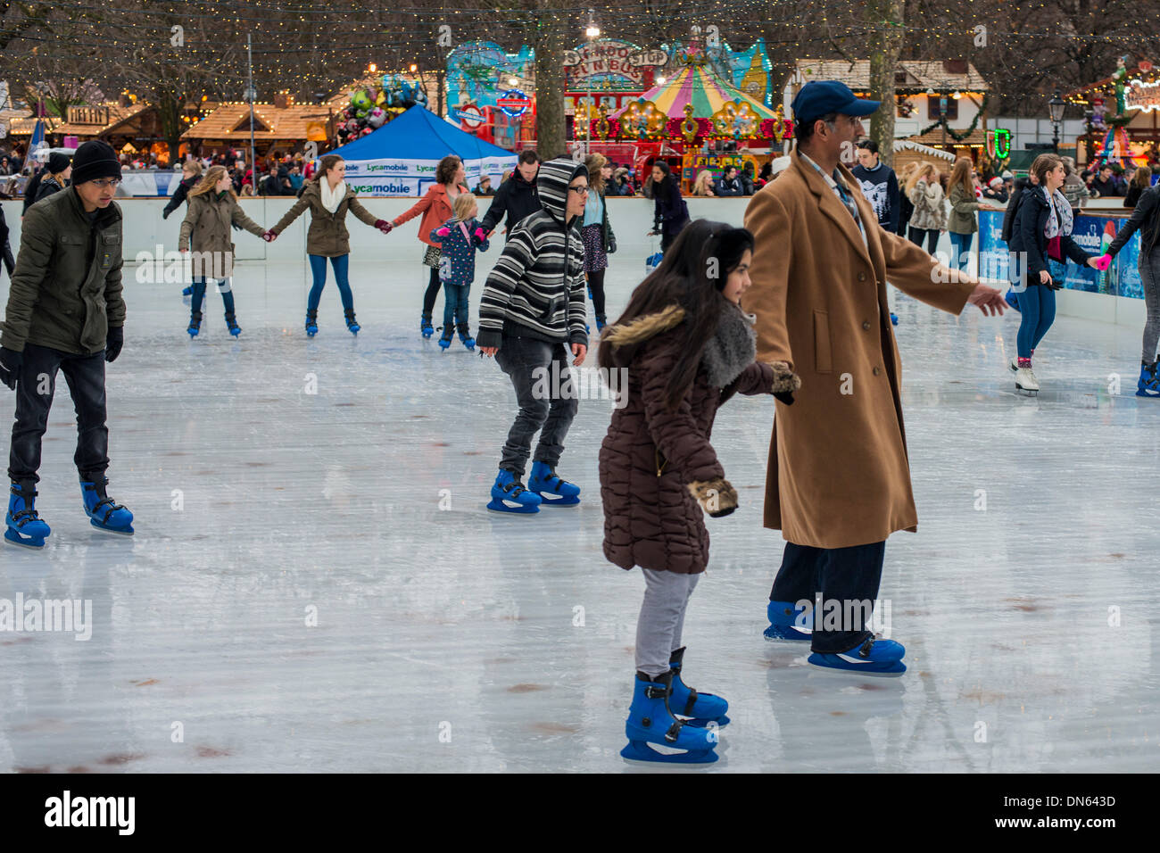 Winter wonderland ice rink london hi-res stock photography and images ...