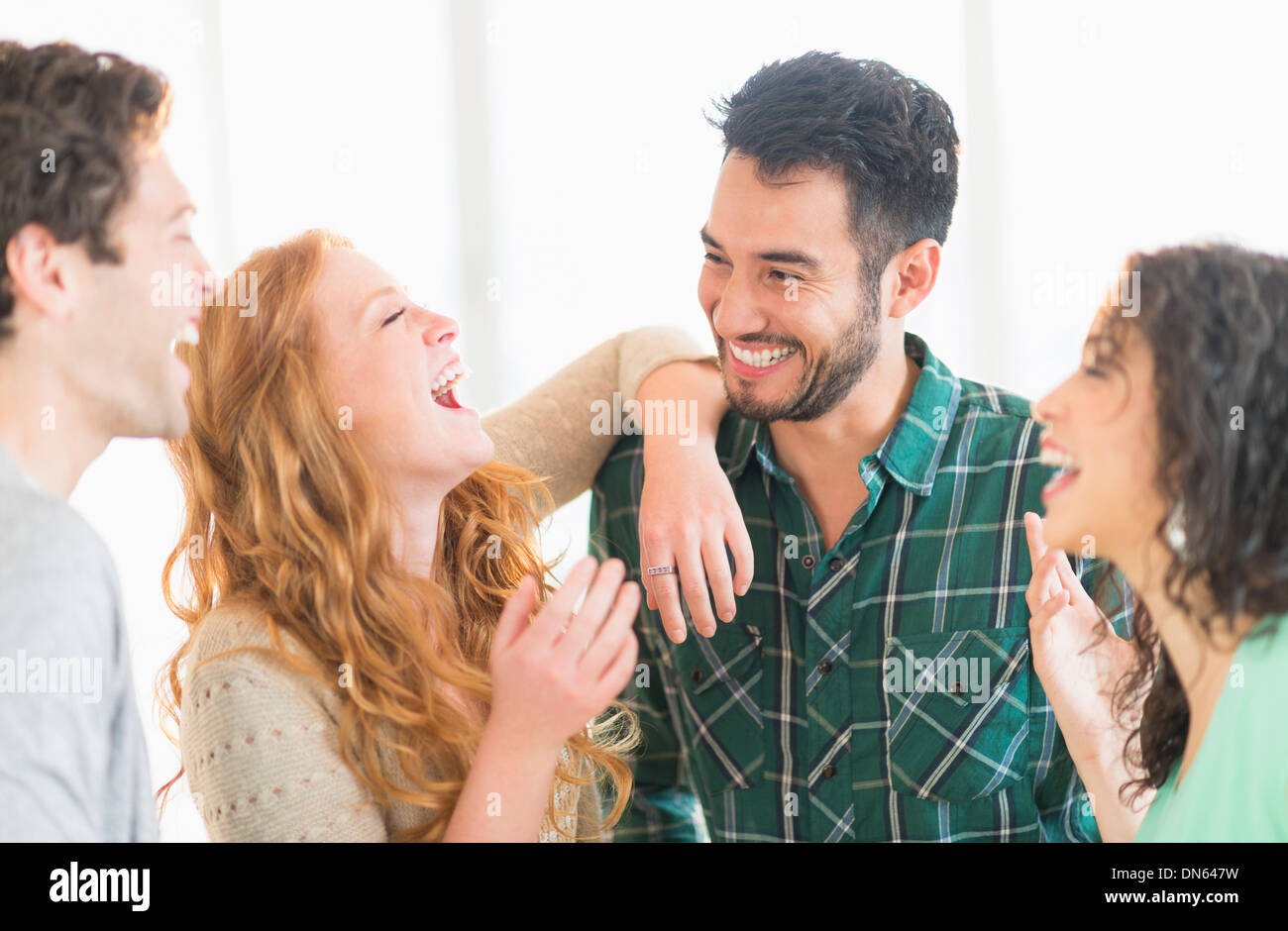Woman head leaning back laughing hi-res stock photography and images ...