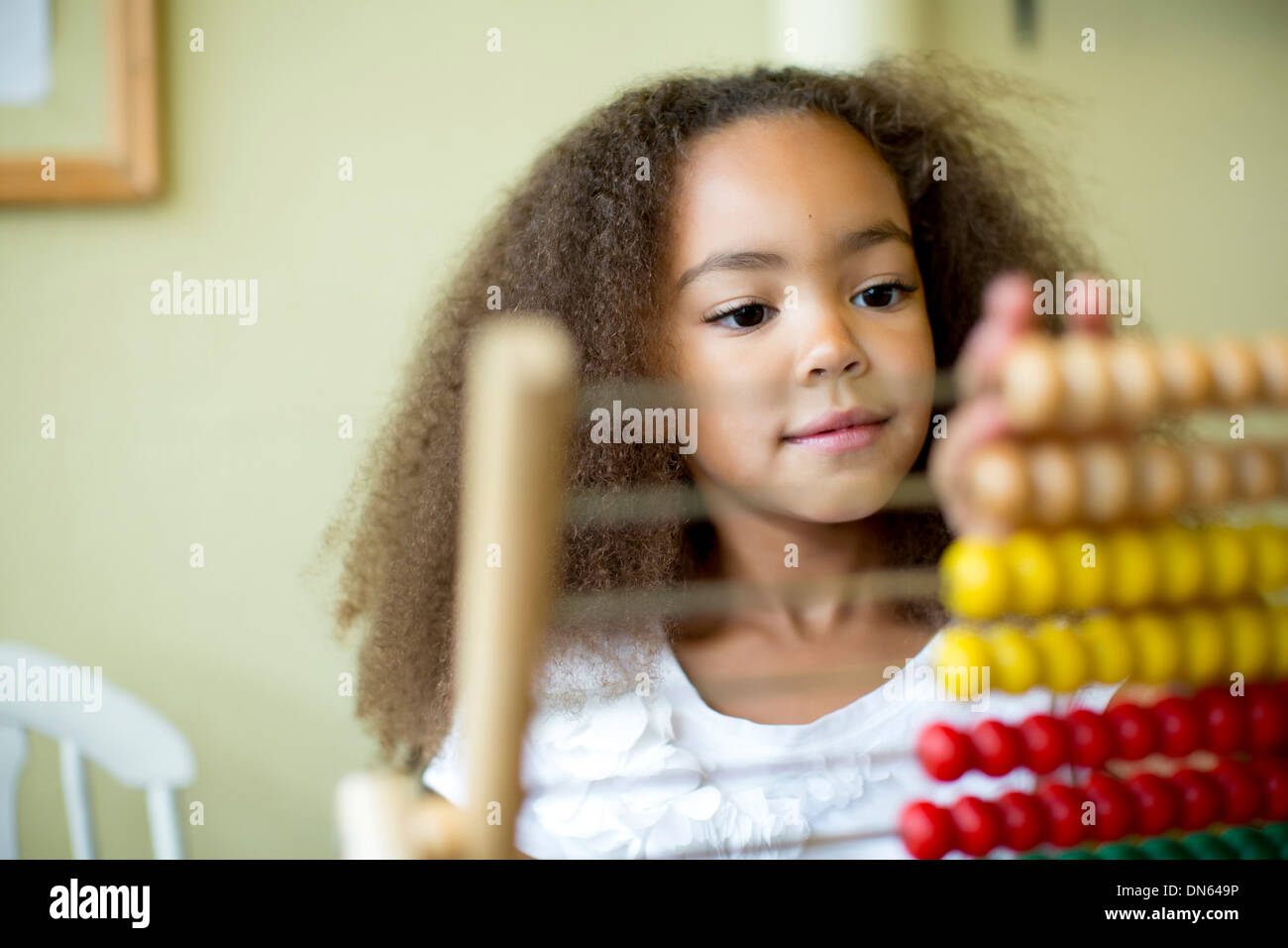 Child using abacus hi-res stock photography and images - Alamy