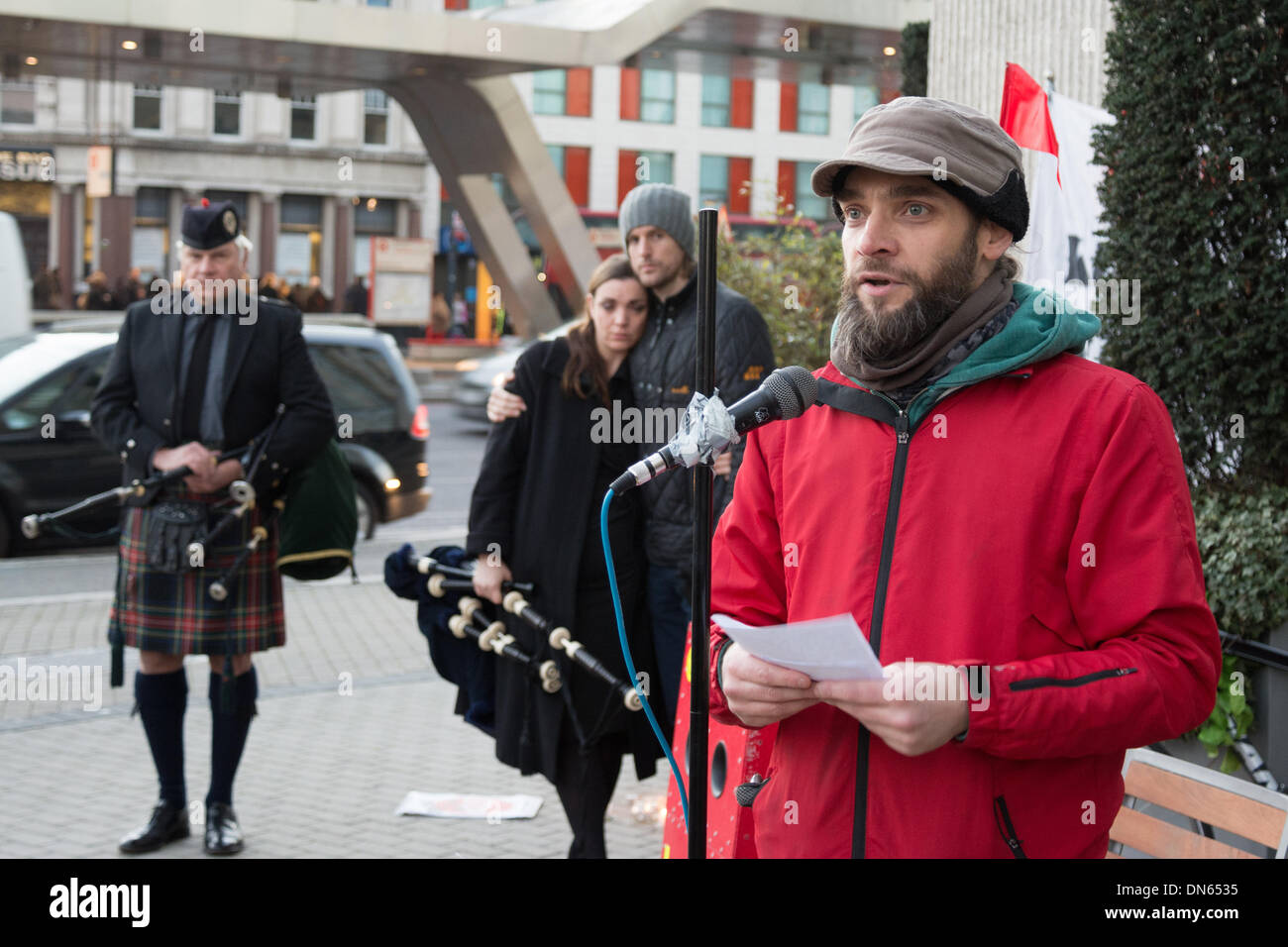 London, UK, 19th Dec, 2013. Cycling activist Steve Routley speaks at a ...