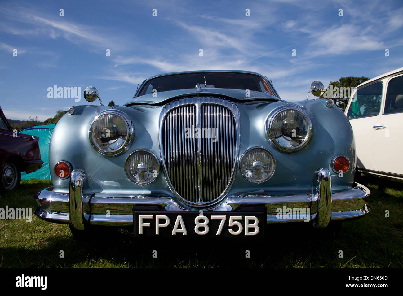 vintage jaguar classic car Stock Photo - Alamy
