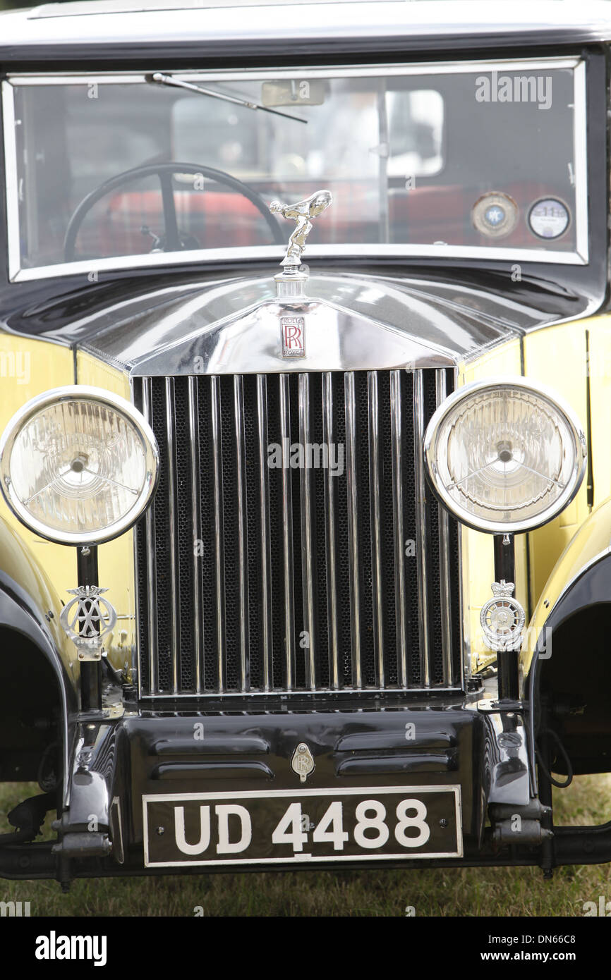 yintage classic car Stock Photo - Alamy