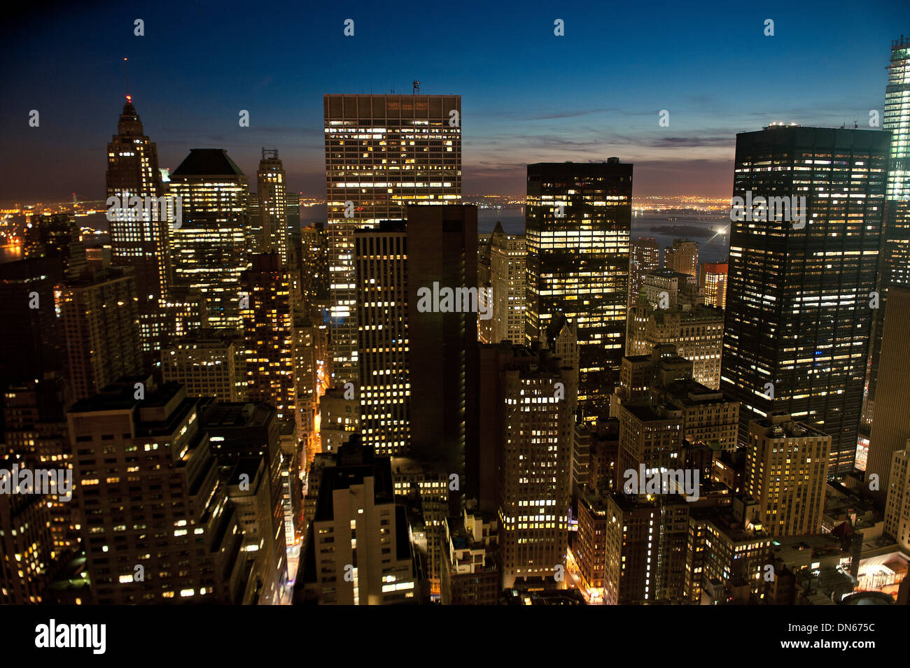 8 spruce street manhattan hi-res stock photography and images - Alamy