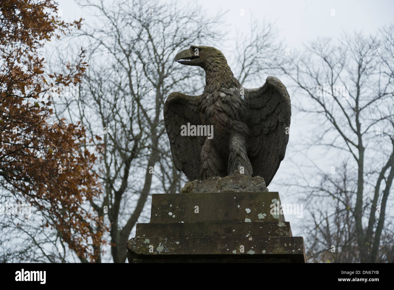 Eagle statues atop of entrance gate posts to country houses Stock Photo ...