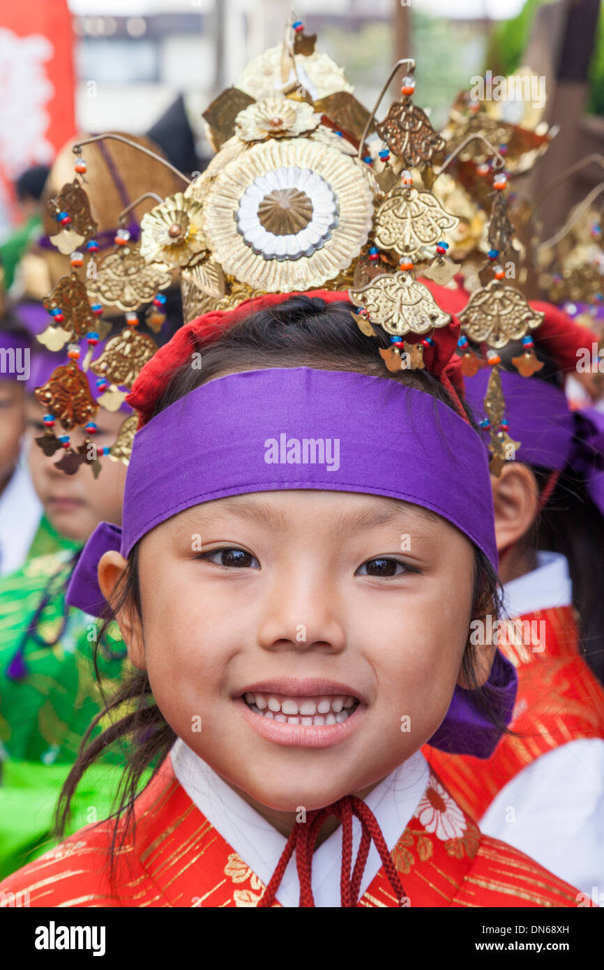 Japan, Honshu, Kanto, Tokyo, Asakusa, Jidai Matsurai Festival, Child in ...