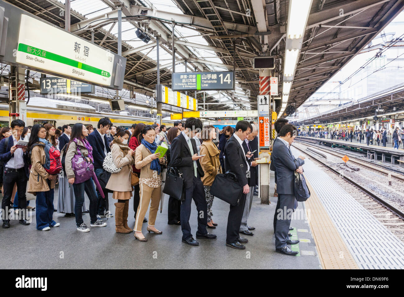 Japan, Honshu, Kanto, Tokyo, Shinjuku Station, Rush Hour Crowds Stock ...