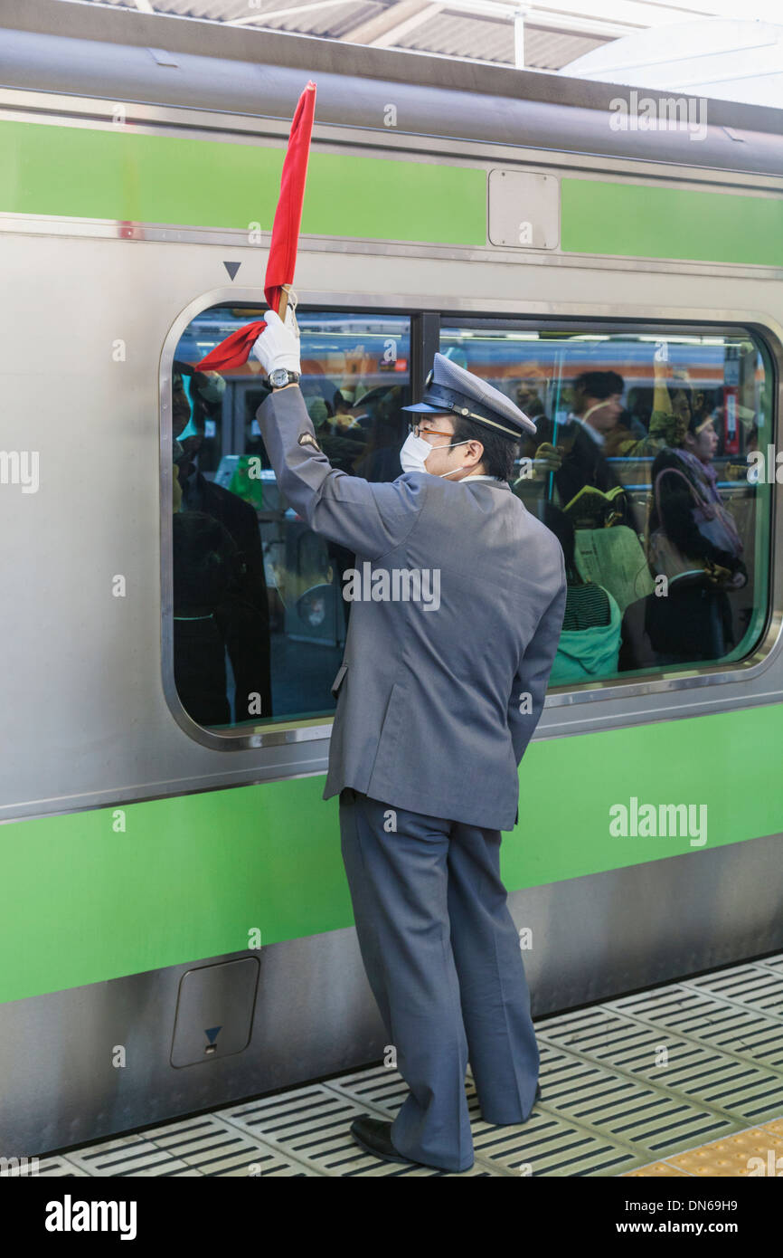 Japan, Honshu, Kanto, Tokyo, Shinjuku Station, Platform Guard Stock ...