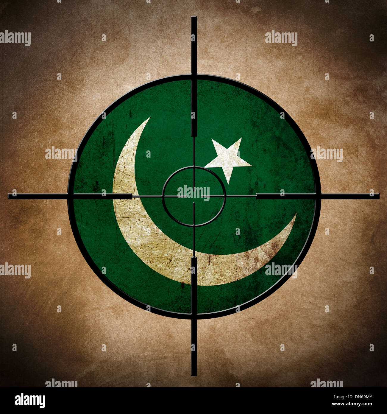Pakistan flag on cross-hairs Stock Photo - Alamy