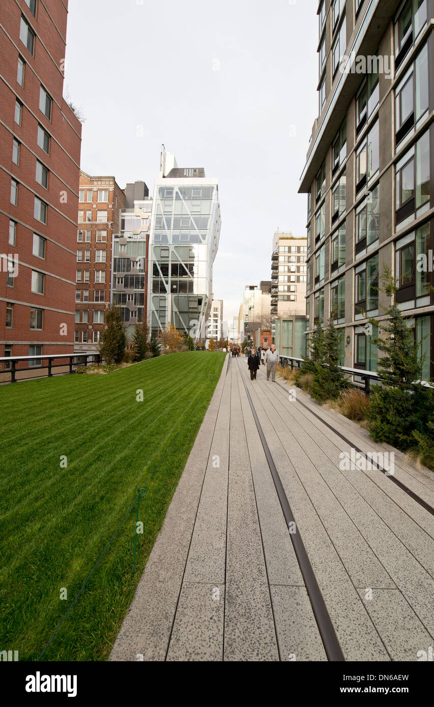 Highline new york hi-res stock photography and images - Alamy