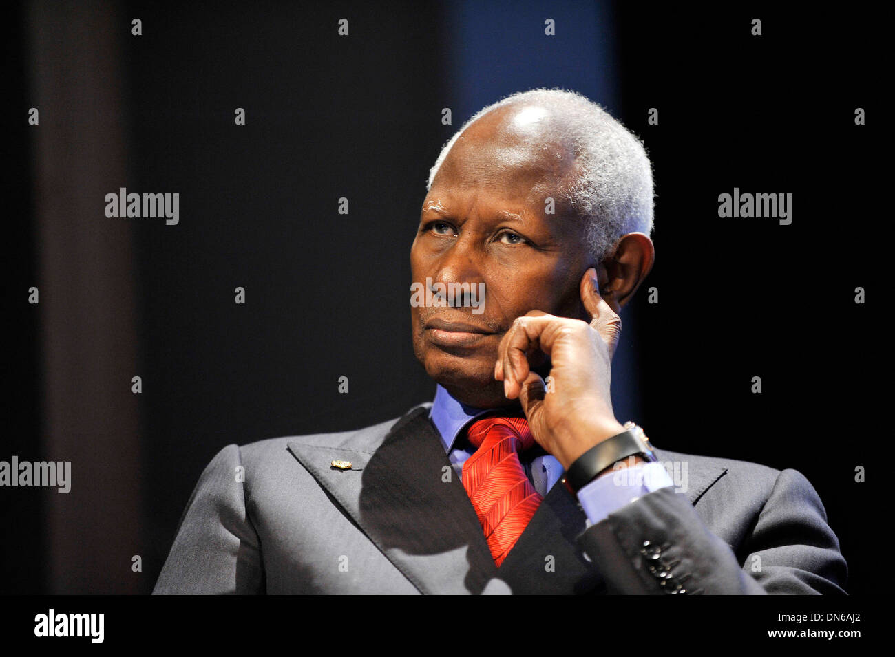 Oif hi-res stock photography and images - Alamy