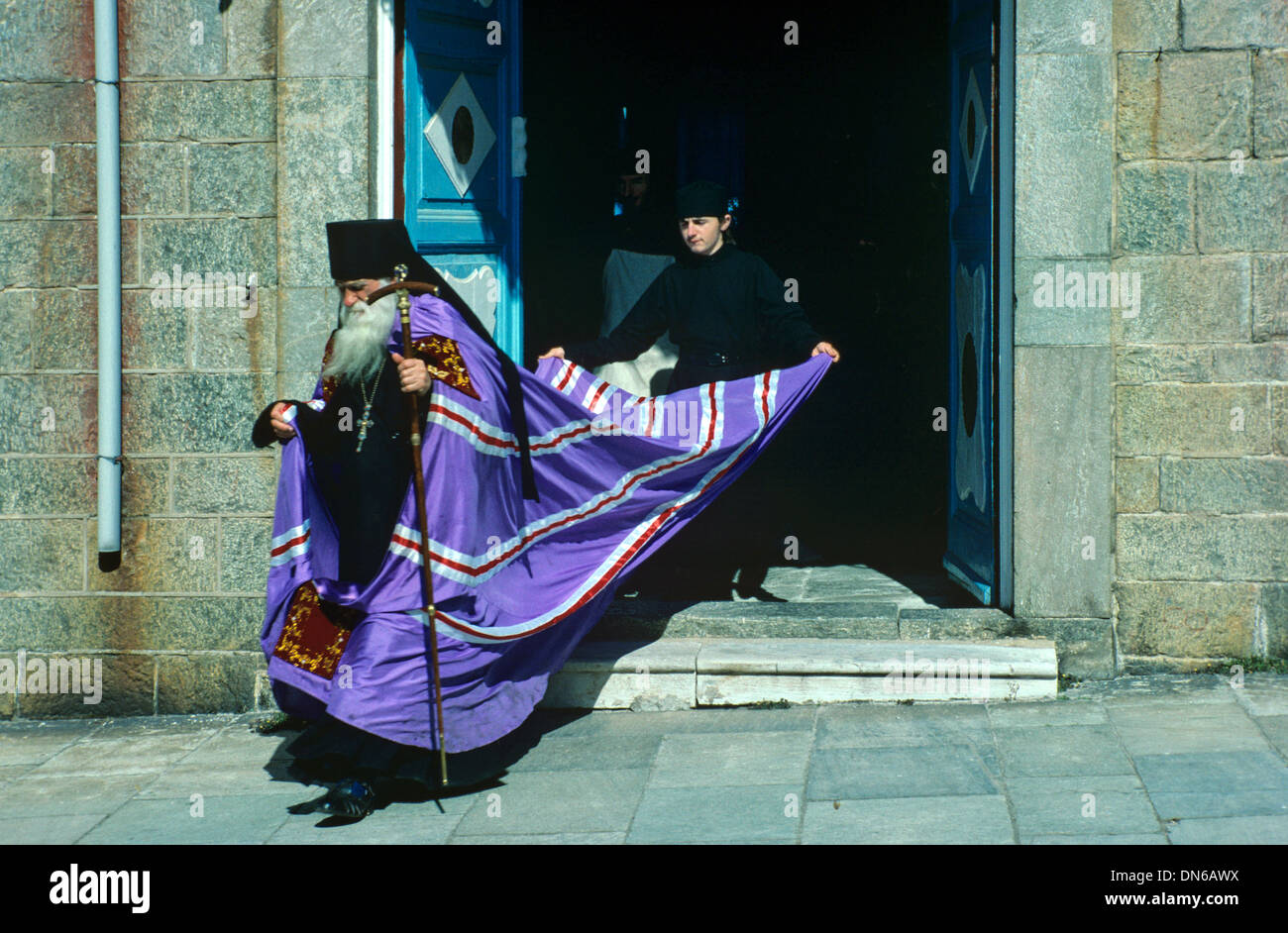 Russian orthodox monks hi-res stock photography and images - Alamy