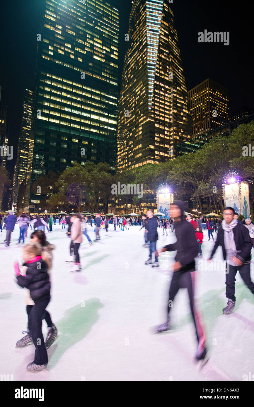 Bryant Park Ice Rink, Manhattan, New York City, USA Stock Photo - Alamy