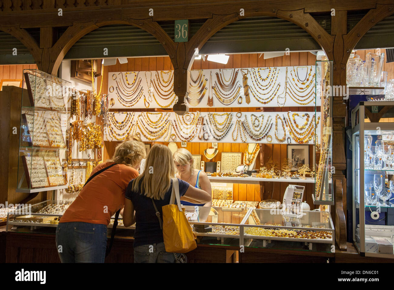 Hall of jewellery hi-res stock photography and images - Alamy