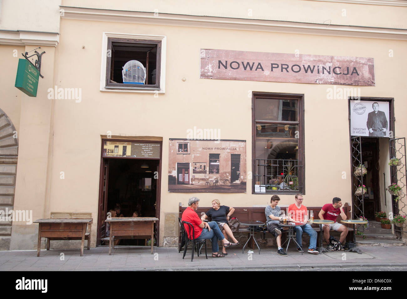 Nowa nowa cafe hi-res stock photography and images - Alamy