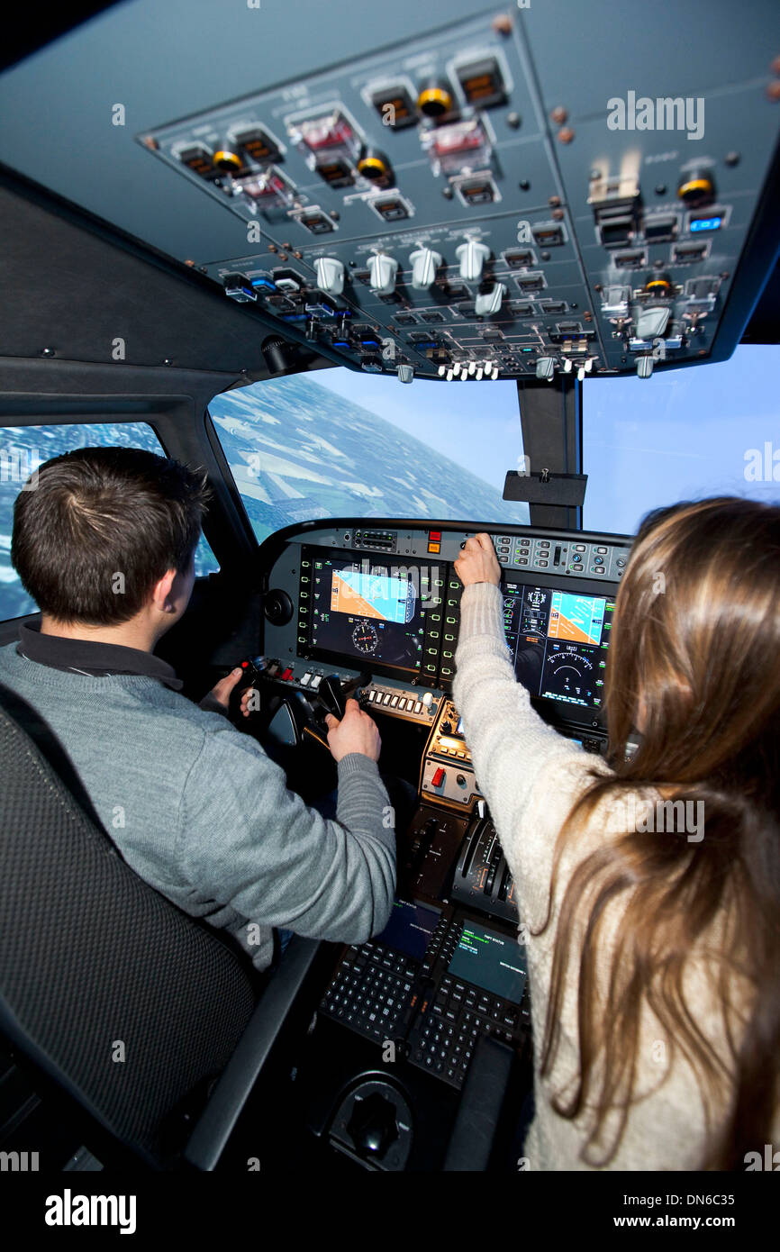 Aviation training hi-res stock photography and images - Alamy