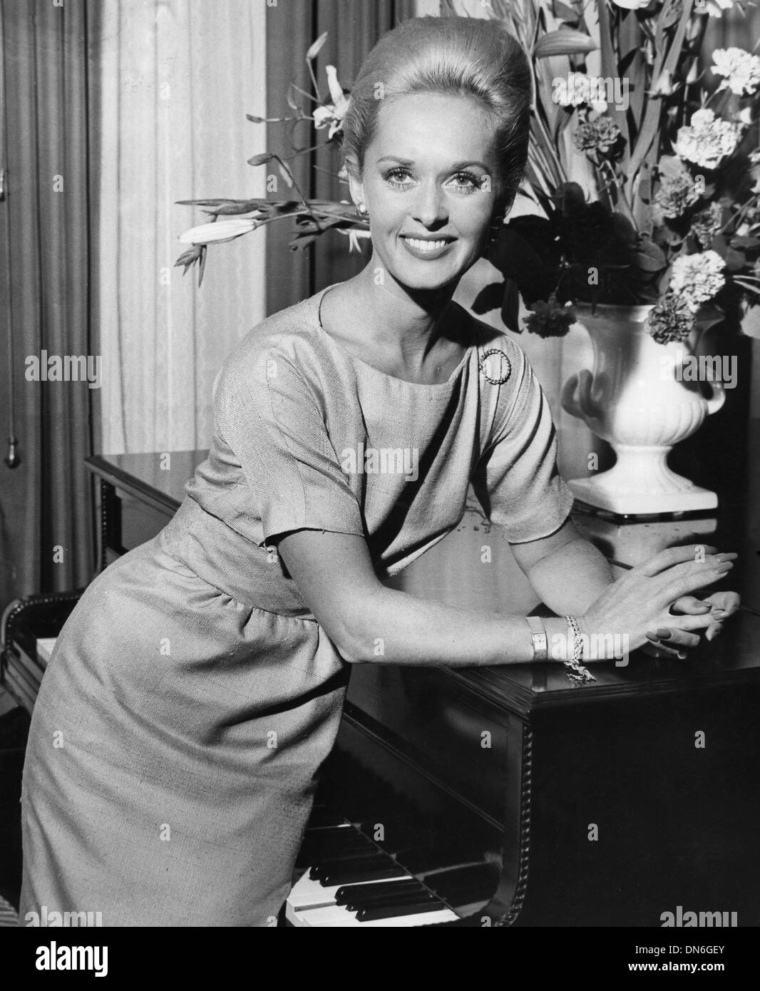 Aug. 28, 1963 - London, England, U.K. - Actress TIPPI HEDREN, who was ... Aug. 28, 1963 - London, England, U.K. - Actress TIPPI HEDREN, who was ...