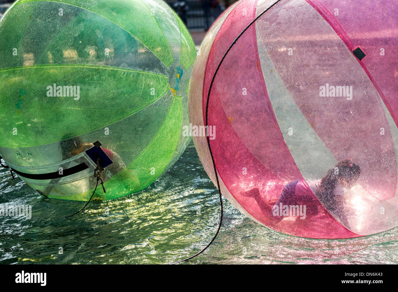 Ecuador Street Girl High Resolution Stock Photography and Images - Alamy