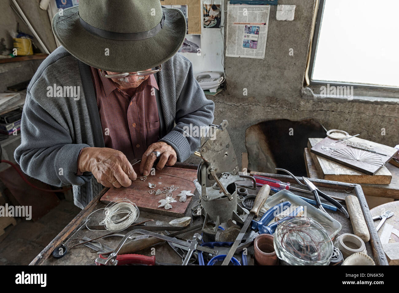 Ecuador filigree hi-res stock photography and images - Alamy