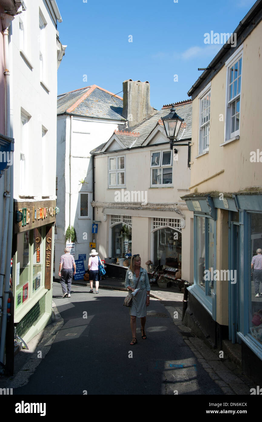 Fowey shops hi-res stock photography and images - Alamy