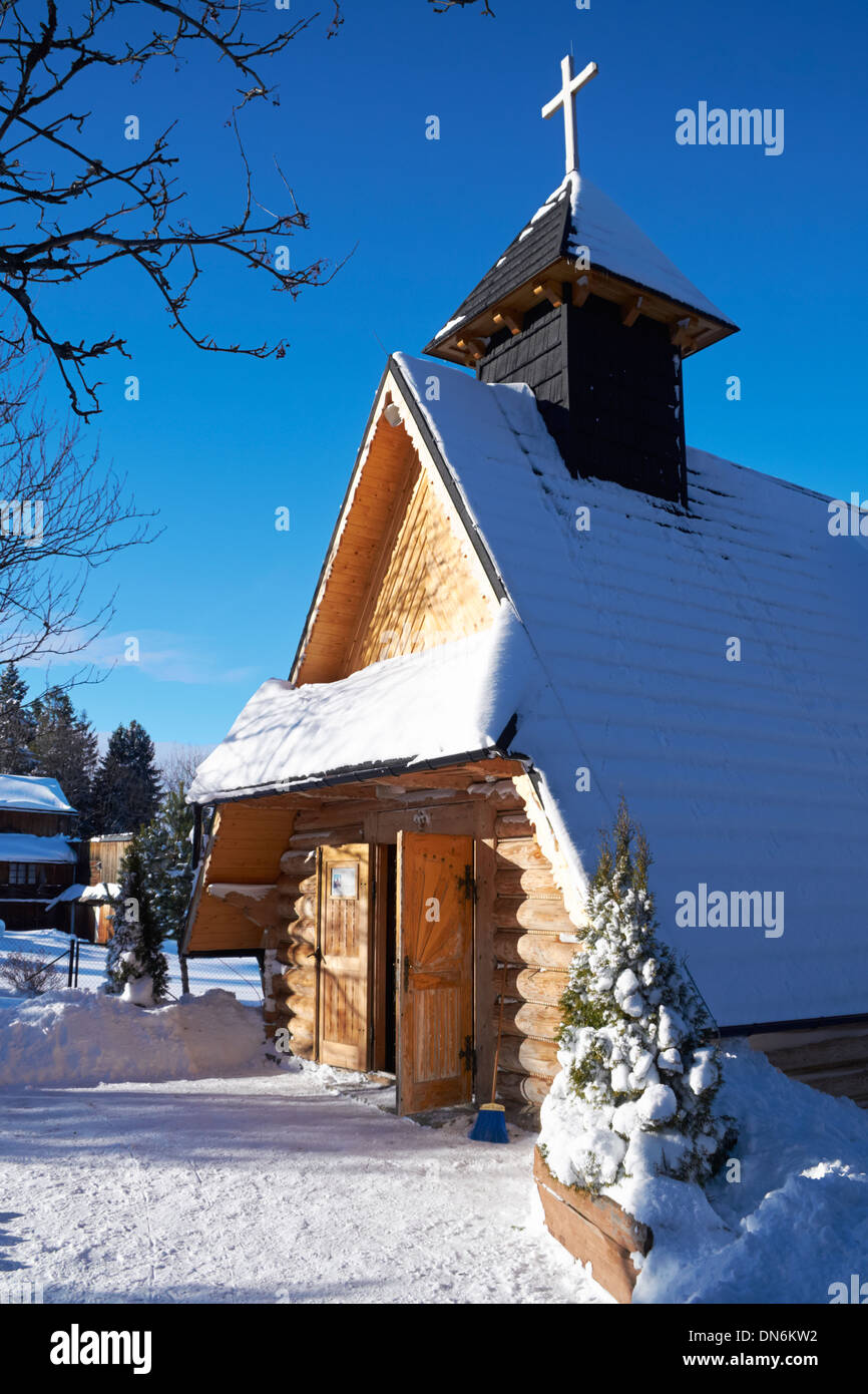 A wooden chapel on the Gubałówka mountain above Zakopane, Poland Stock ...